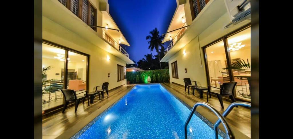 PRISM GRAND VILLAS 8BHK with 2 Livings & 2 Private Pools, Velha Goa ...