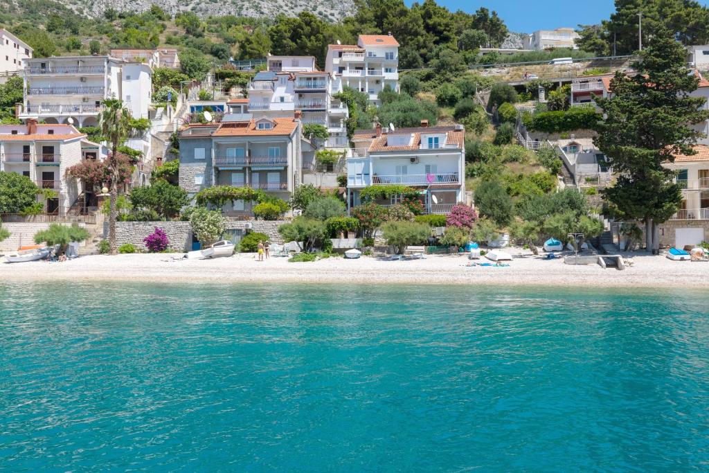 Apartments by the sea Stanici, Omis - 19728, Omiš (updated prices 2026)