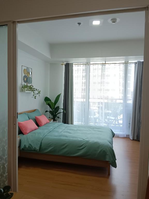 Happirest at Azure Urban Resort Residences, Paranaque City, Manila ...