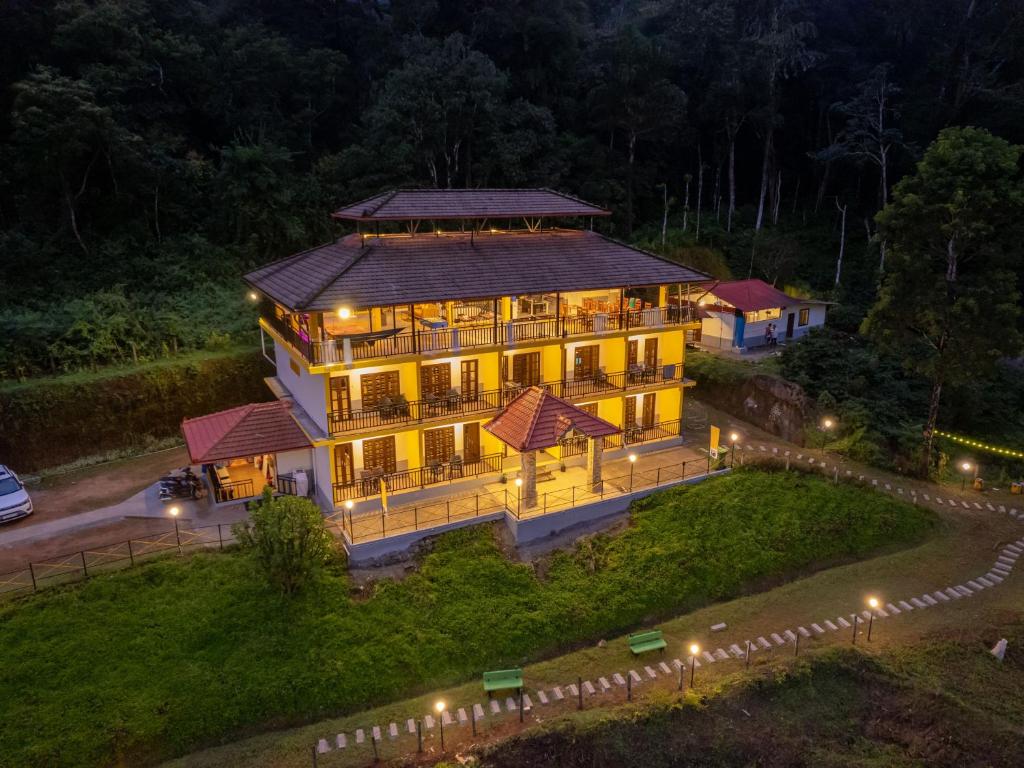 The Hosteller Coorg, Madikeri, Madikeri – Updated 2023 Prices