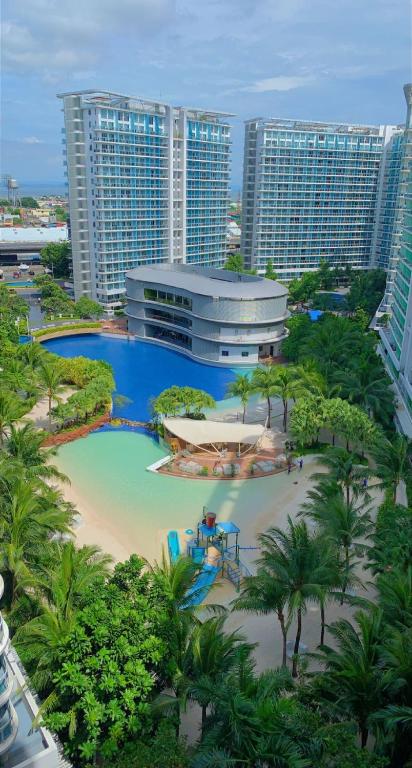 Azure Urban Resort, Manila (updated prices 2026)