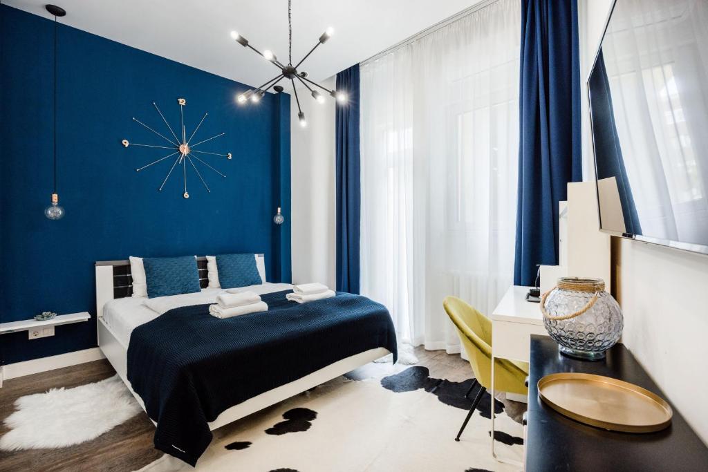 De Luxe Studio with Balcony in the Absolute Center, Budapest (updated prices 2025)