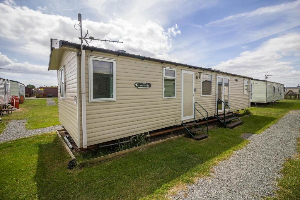 Beautiful Caravan Located In Mablethorpe In Skegness Ref 56033L ...