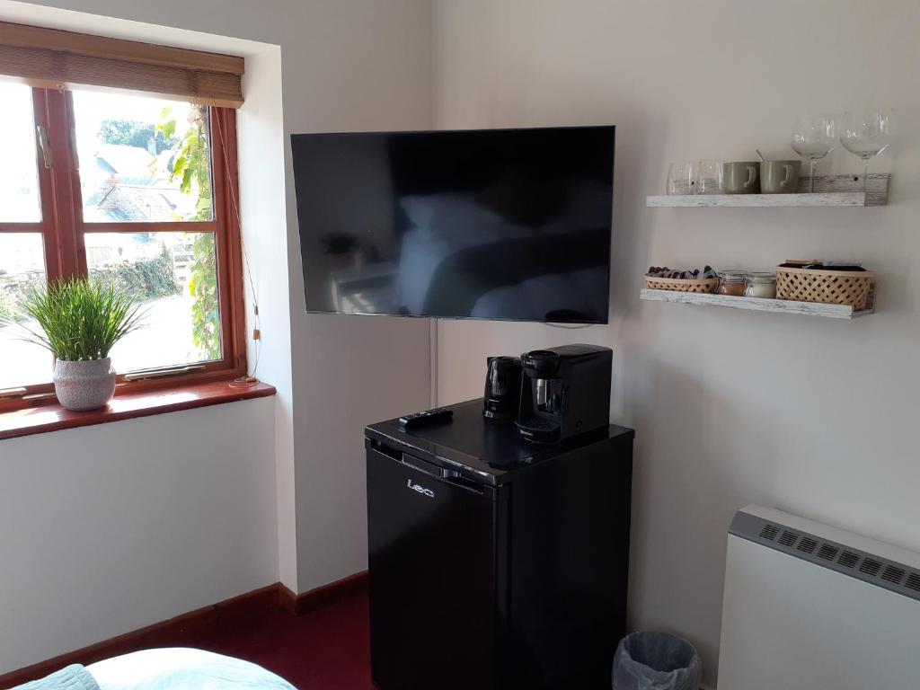 The Ivy Barn Holbeton, Plymouth (updated prices 2025)