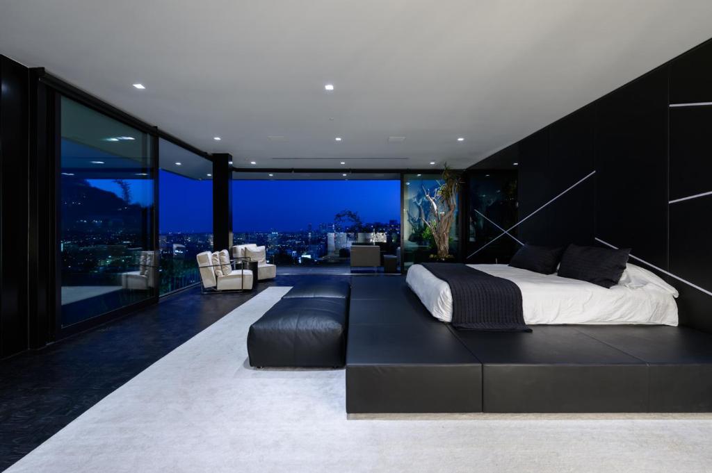 Modern Mansion Bedroom For Boys