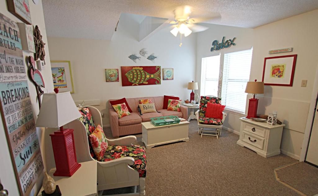 Ocean Reef 109 Condo - Gulf Shores, AL