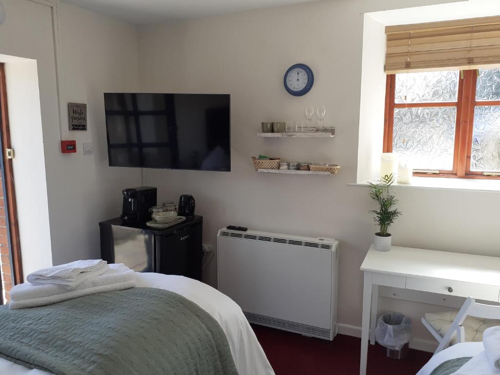 The Ivy Barn Holbeton, Plymouth (updated prices 2025)
