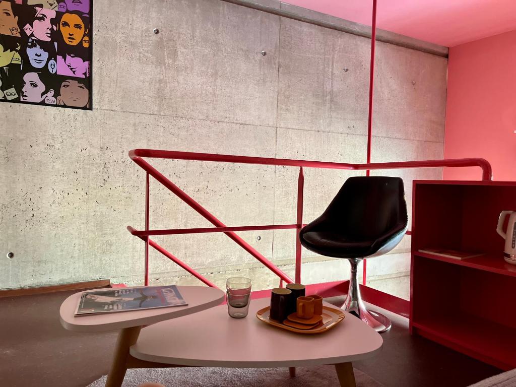 LA PORTE ROUGE RBX, Roubaix (updated prices 2025)