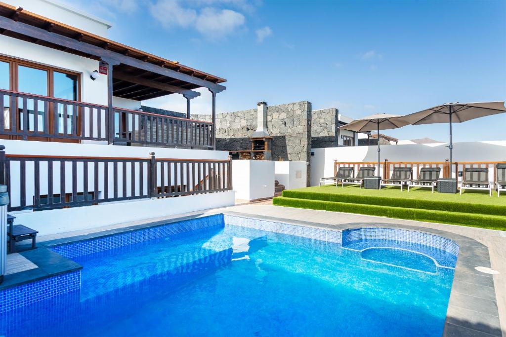 Villa Casa Blanca, Playa Blanca (updated prices 2026)