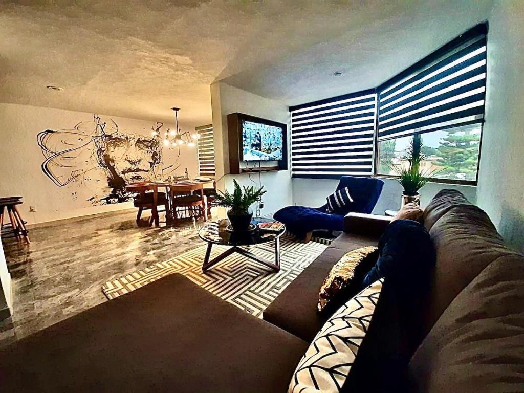 PH Grande, Piso Completo 100% Remodelado Zona Expo, Guadalajara (preços ...