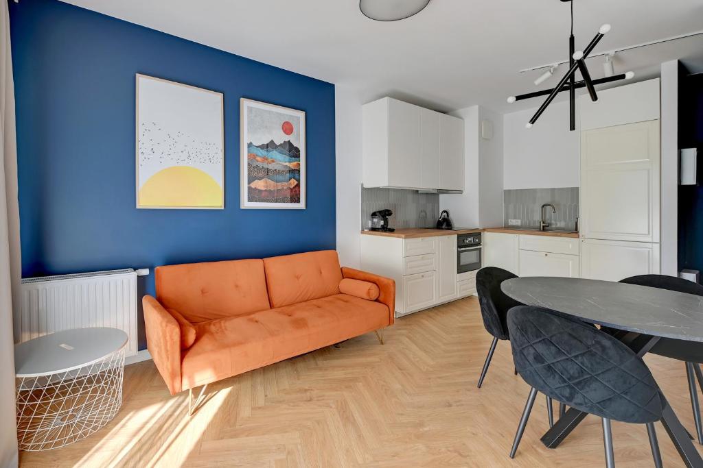 Quiet and large apartment to work and rest-4people, Gdańsk (updated ...