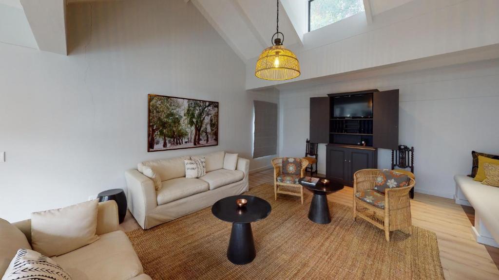 McFarlane Residence by Top Destinations Rentals, Hermanus (updated prices 2025)