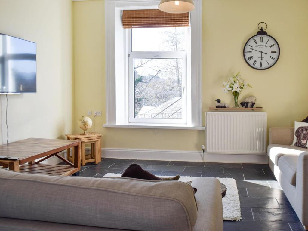 Lake Road Heights, Keswick – Updated 2023 Prices