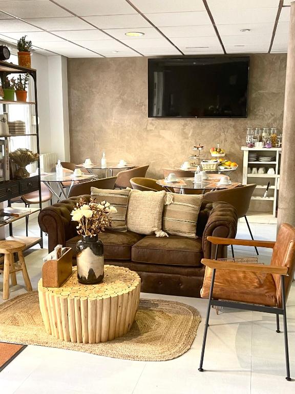 Tipi, Paris (updated prices 2025)