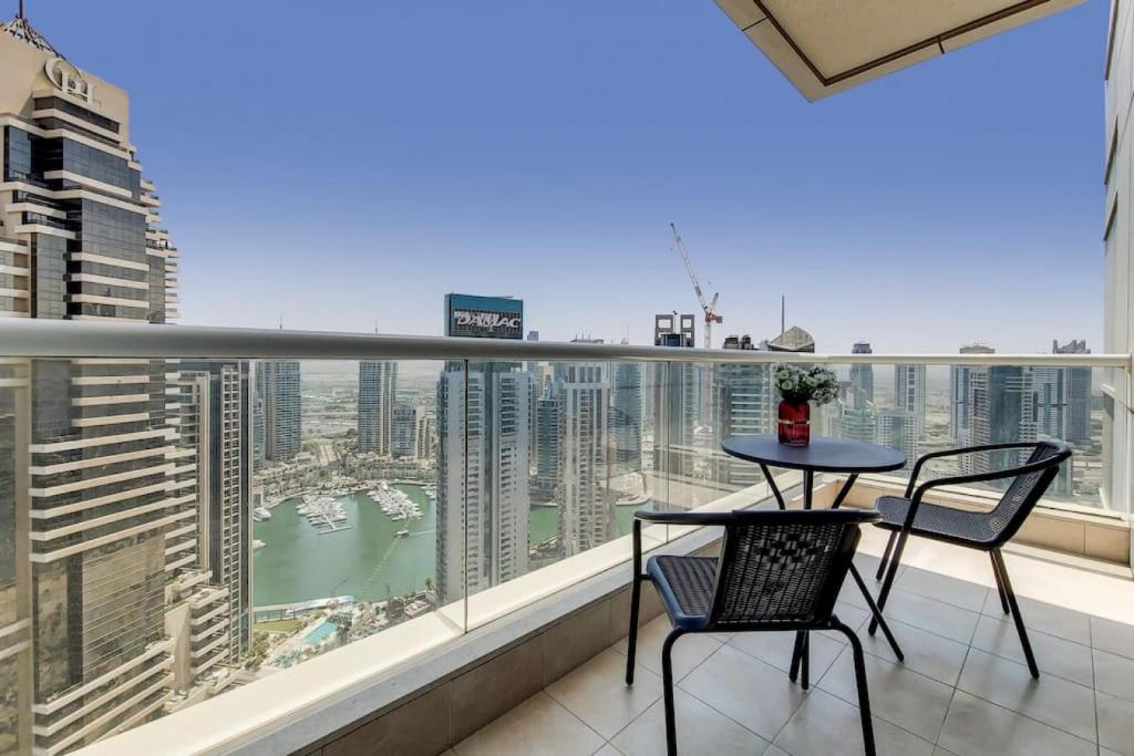 Botanica Tower - Blissful One Bed with Marina View, Dubai ...