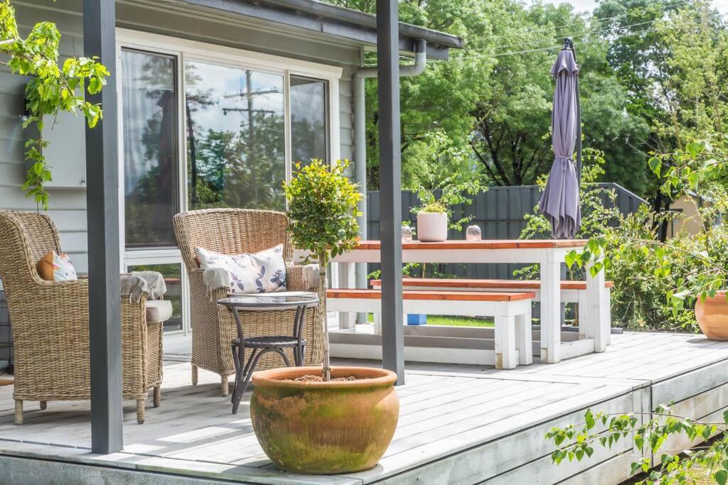 Centrally located in the heart of the King Valley, Whitfield (updated ...