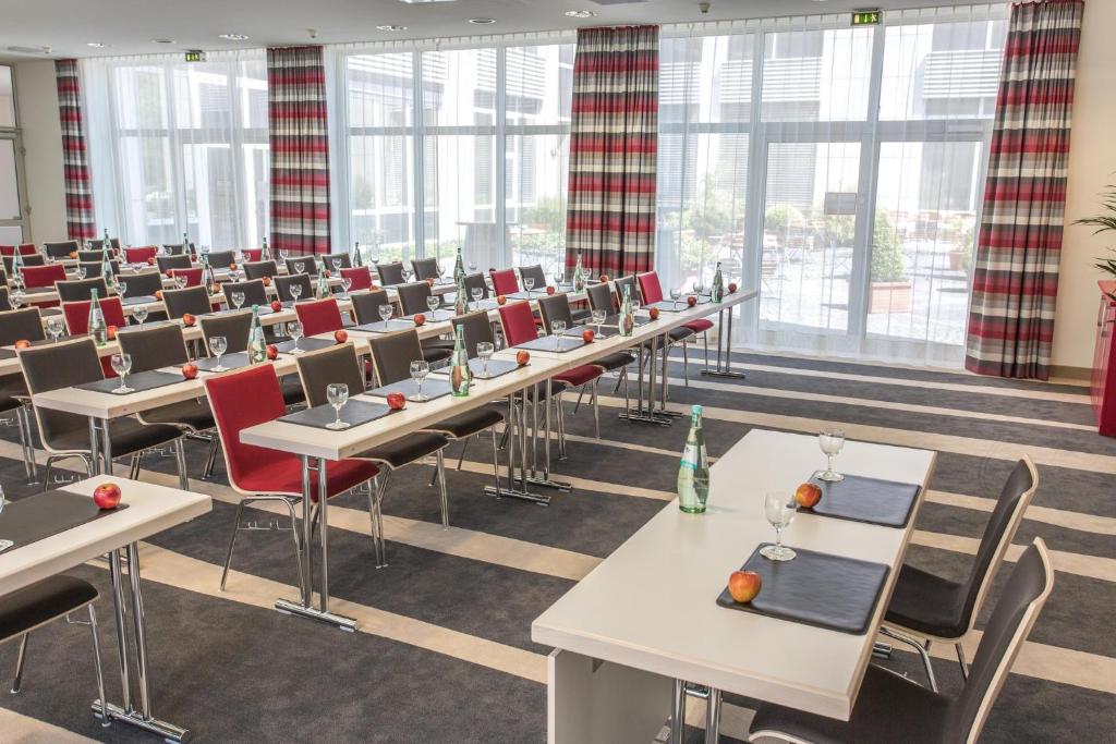 Holiday Inn Düsseldorf-Neuss by IHG, Neuss (updated prices 2025)