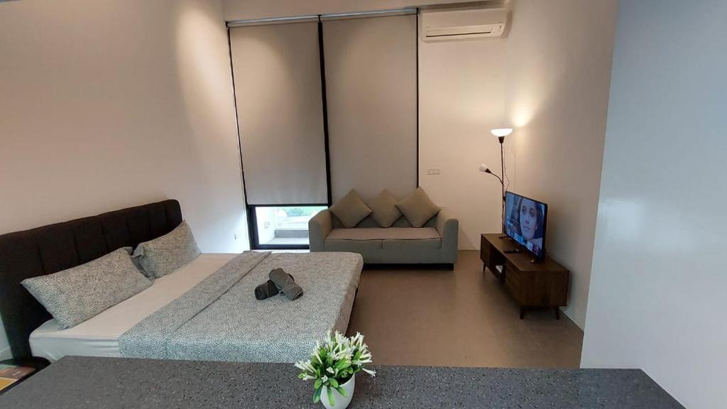 KL Sentral Loft, EST Bangsar #7, LRT, 4pax, Kuala Lumpur (precios ...