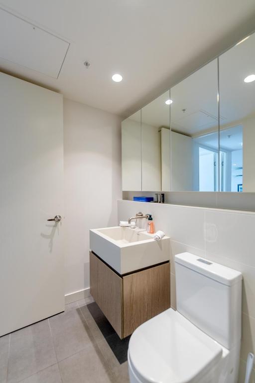 Realm Apartments by CLLIX, Adelaide (updated prices 2025)