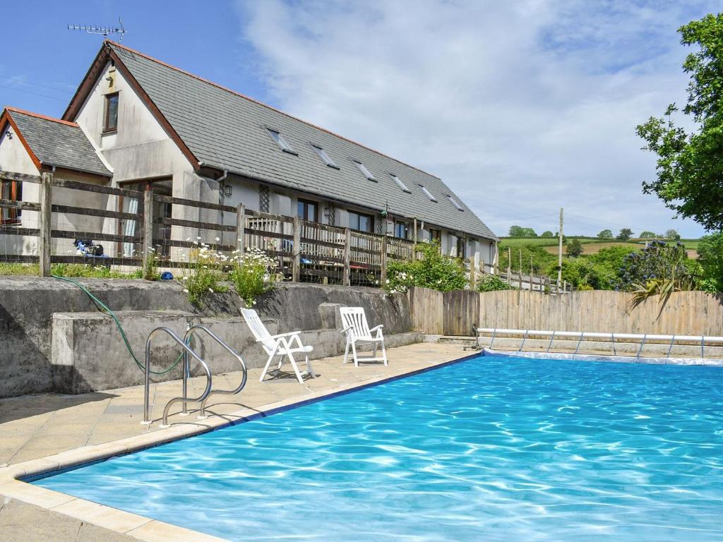 Mooey Cottage - UK37830, Saltash – Updated 2023 Prices