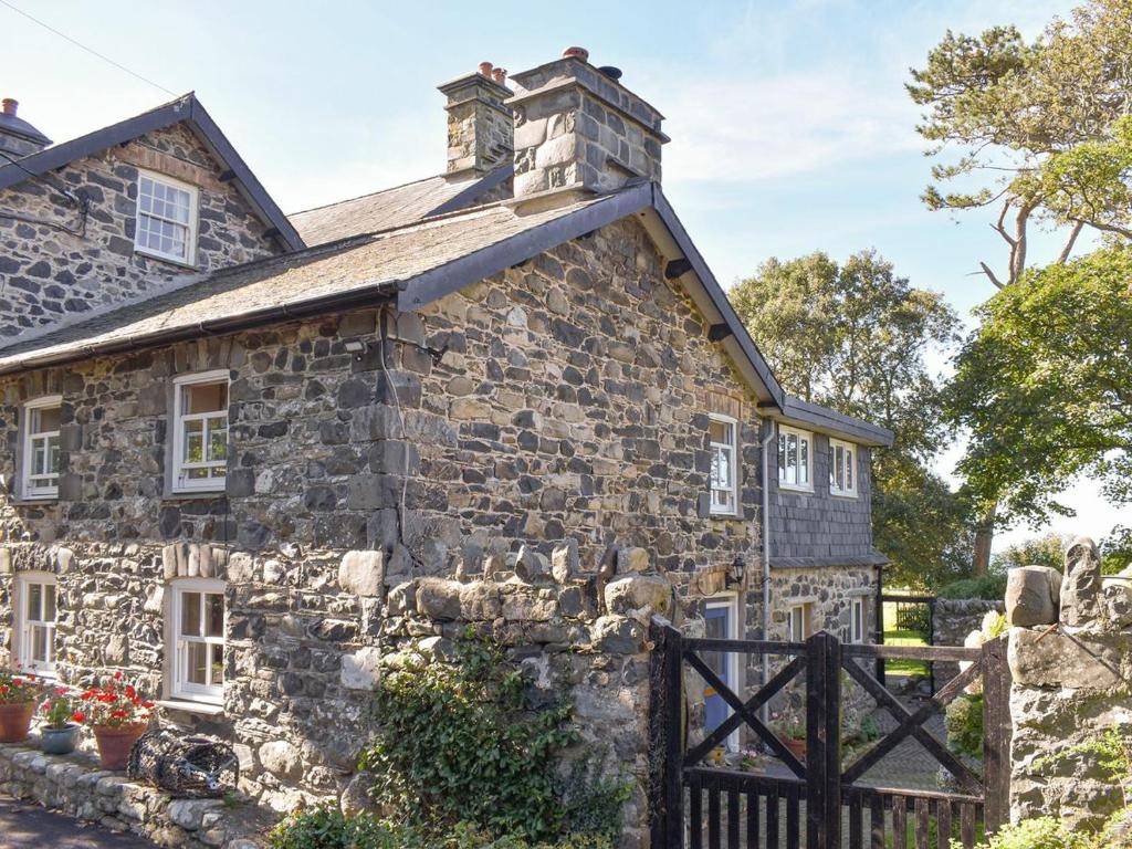 3 Bedroom Accommodation In Llwyngwril, Near Barmouth - Royaume-Uni