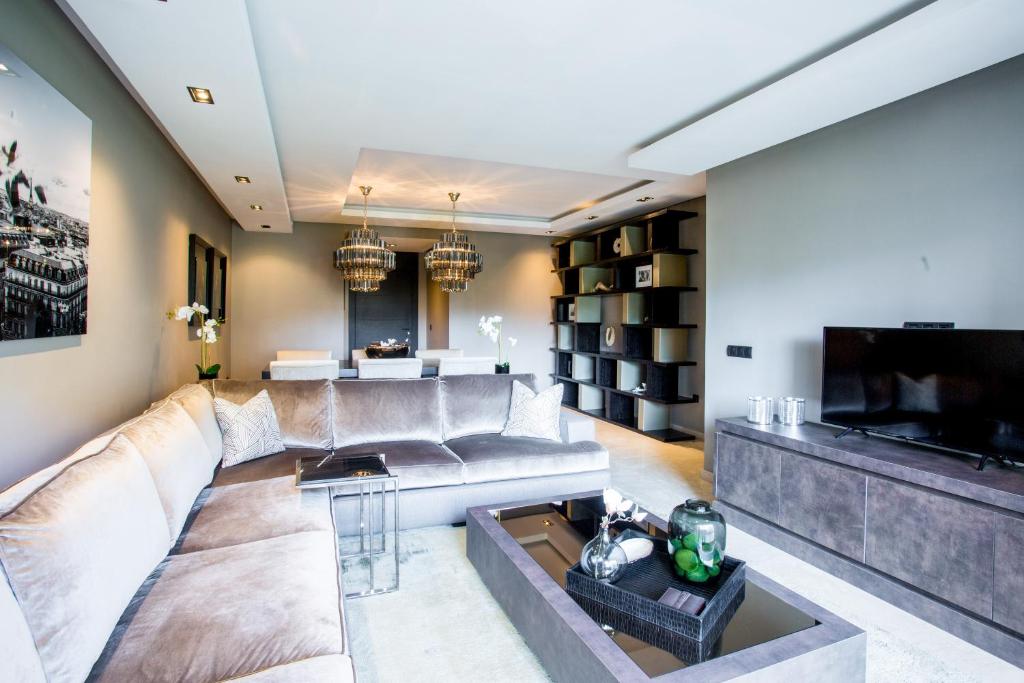 W-Aldorf, Casablanca – Updated 2022 Prices