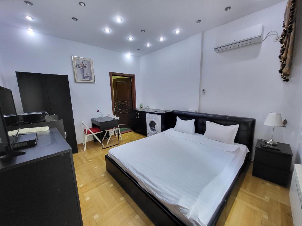 Mega Mall Arena Nationala Monza Ap, Bucharest (updated prices 2025)