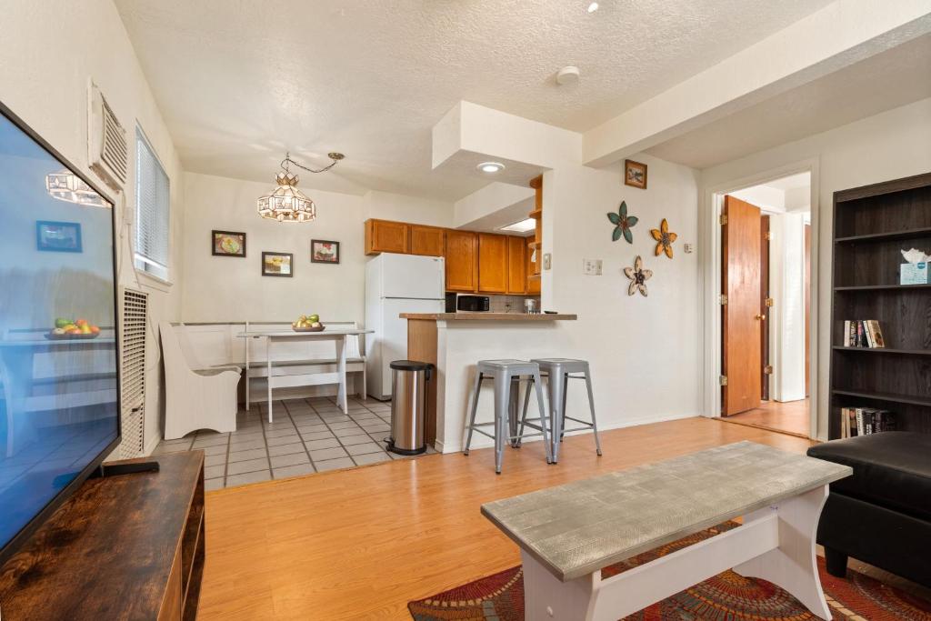 The Tingley Gardens A - An Irvie Home, Albuquerque (prezzi aggiornati ...