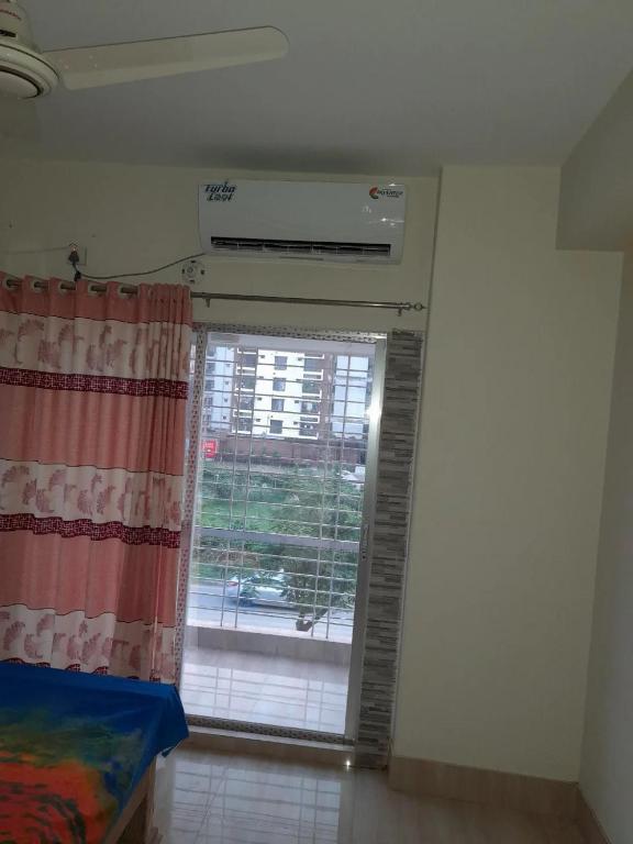 Full furnished 3big bedrooms, 3baths in Aftabnagar, Dhaka, Dhaka ...