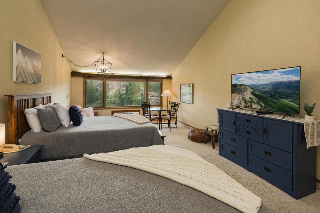 Tamarron Lodge Studio 513 (USA Durango) - Booking.com