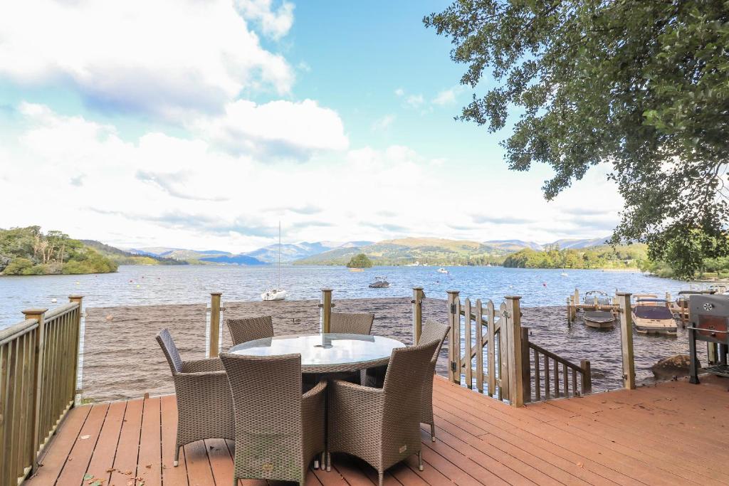 Lakeside Lodge, Windermere (updated prices 2025)