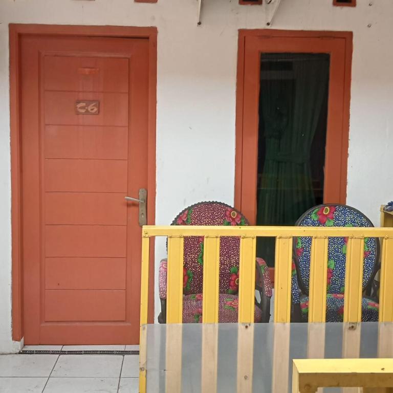 Kontrakan/penginapan Amel Ho - Anyar