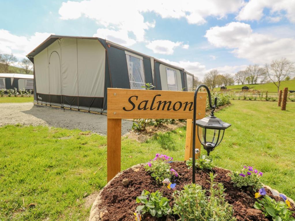 The Salmon, Rhayader (updated prices 2026)