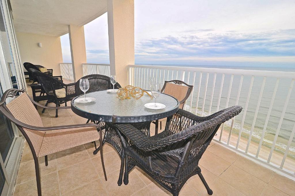 Island Tower 1702, Gulf Shores (updated prices 2026)