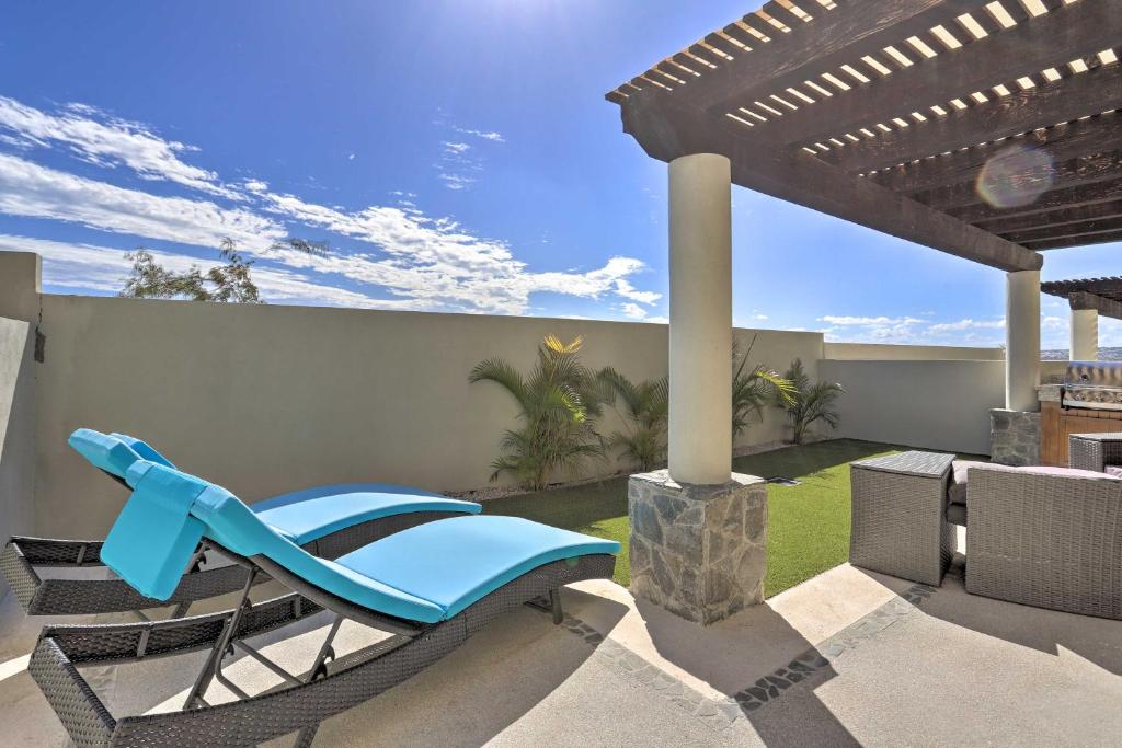 Luxe Cabo Casa with Own Rooftop Patio and Pool Access!, Cabo San Lucas ...