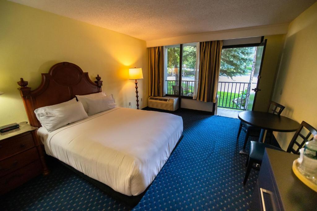 Holiday Inn Bar Harbor Regency Hotel by IHG, Bar Harbor (updated prices ...