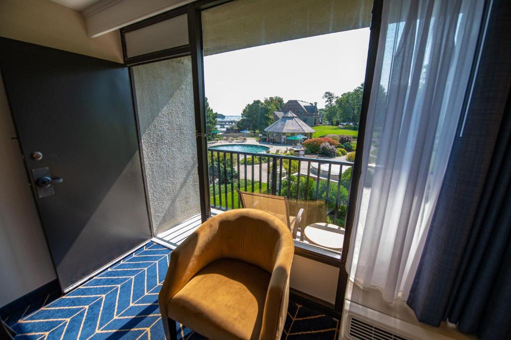 Holiday Inn Bar Harbor Regency Hotel by IHG, Bar Harbor (updated prices ...