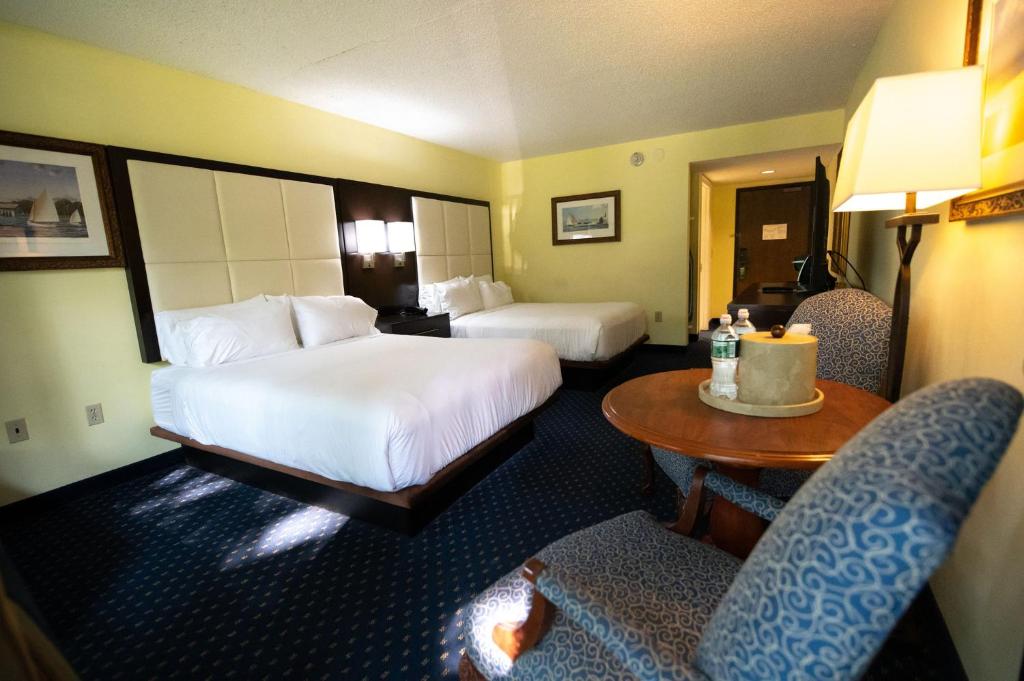 Holiday Inn Bar Harbor Regency Hotel by IHG, Bar Harbor (updated prices ...