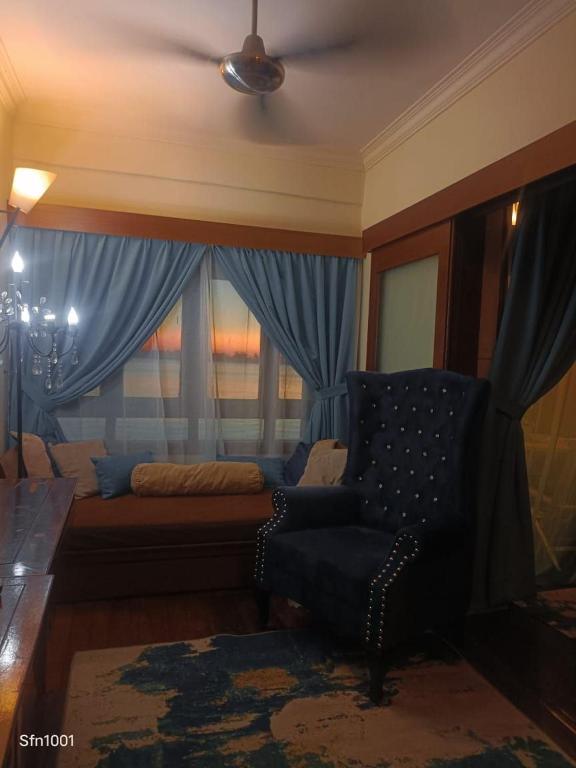 Honeymoon Sunset Seaview Suite (Water Chalet), Pantai Cenang ...