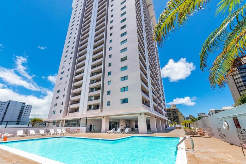 Royal Kuhio, Honolulu (updated prices 2024)