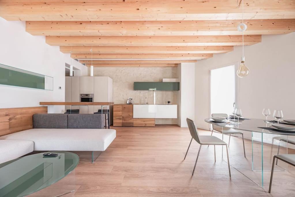 Palazzo '900 Exclusive Flats - Il Gran Salone, Padua – Precios ...