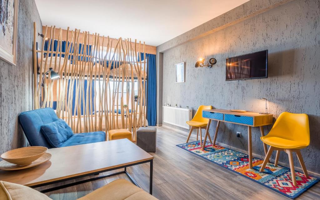 Touch the Mountains, Twins Hotel, New Gudauri, Gudauri (updated prices ...
