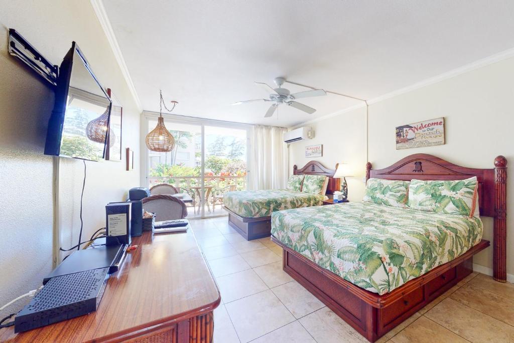 Islander on the Beach 111, Kapaa (updated prices 2026)