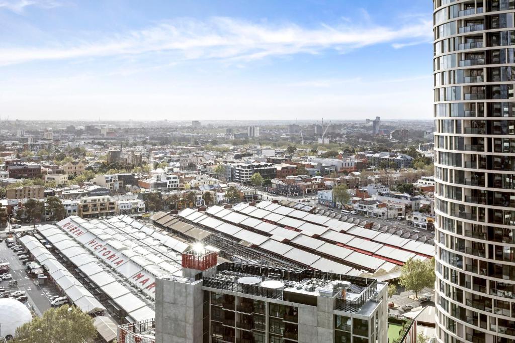 Luxuria Apartments - Fulton Lane in Melbourne - Traveleto