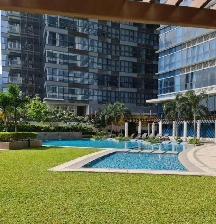 Uptown Parksuites Tower 1 BGC, Manila (updated prices 2025)