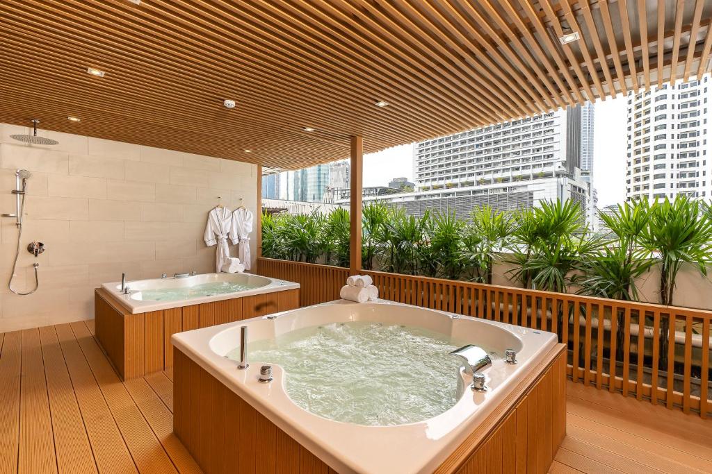 Arck Hotel, Bangkok (updated prices 2025)