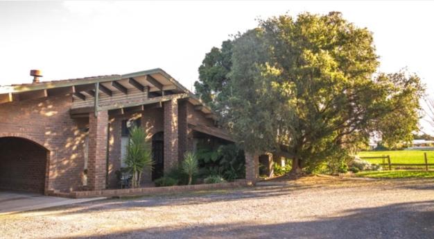 Luxe Ranch, Swan Hill (updated prices 2026)