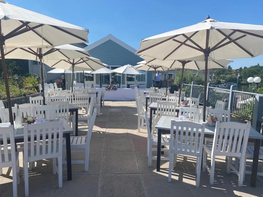 The Riverside inn, Saltford (updated prices 2025)