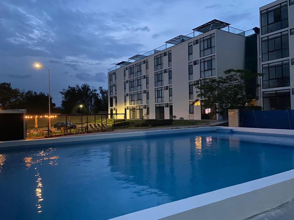 Departamento  Planta Baja Con Alberca Chantepec - Jocotepec