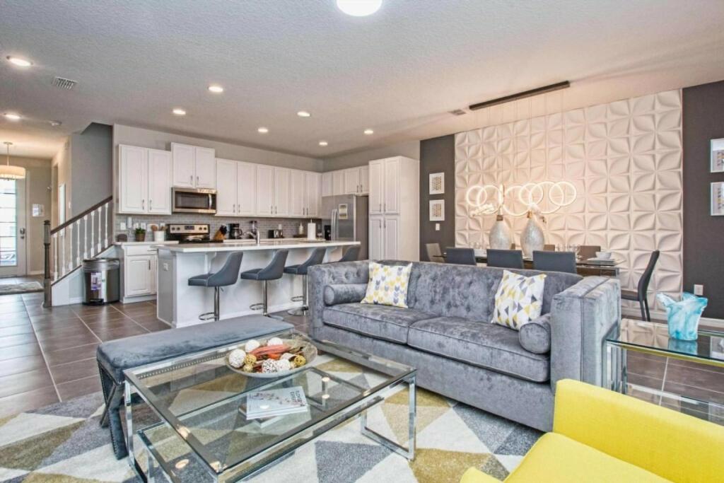 Solara Resort 5 Bedroom Vacation Home 1567, Kissimmee (updated prices 2025)